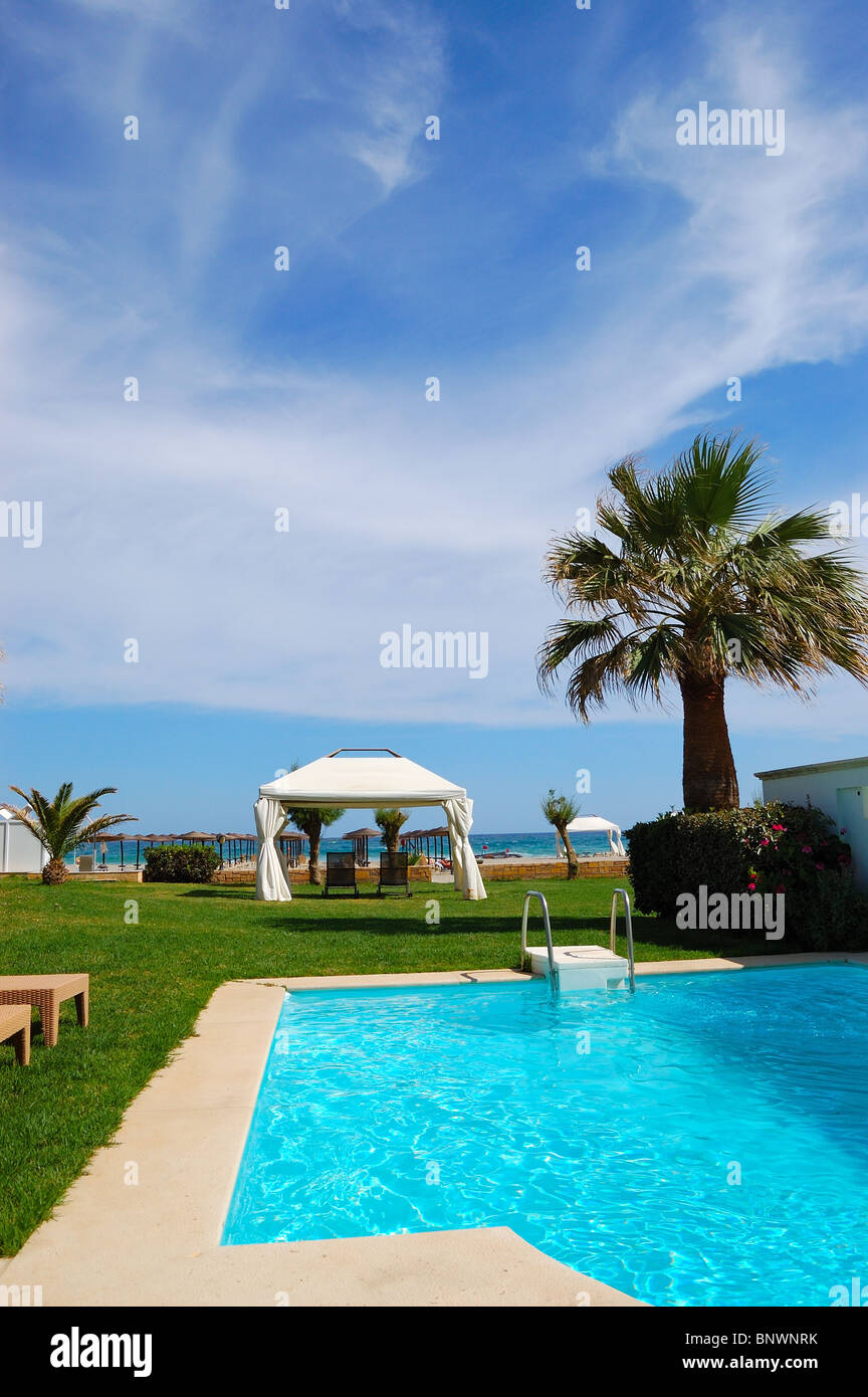 Piscine jacuzzi plage villa de luxe Banque de photographies et d’images ...
