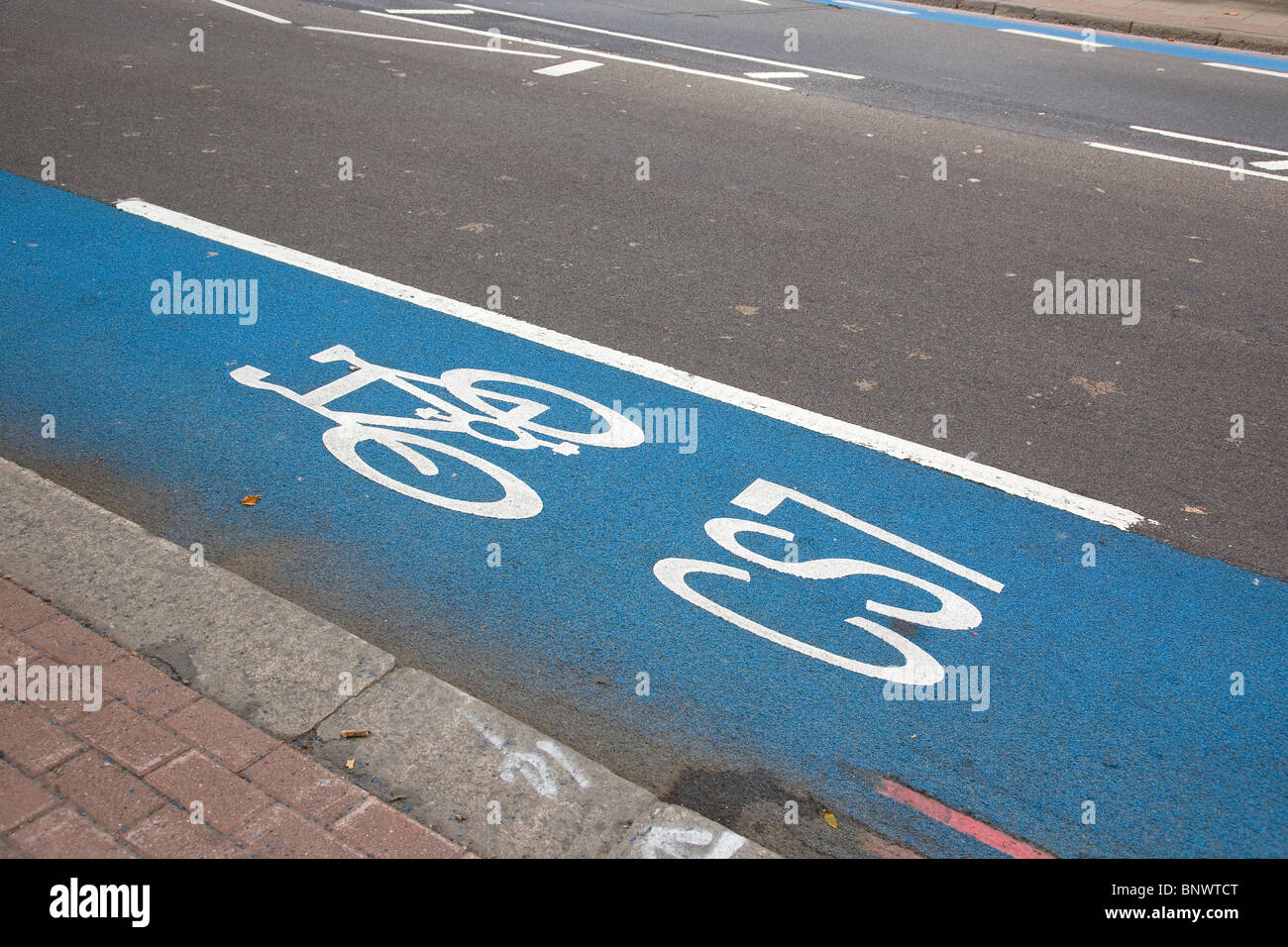 Cycle highway Banque de photographies et d’images à haute résolution ...