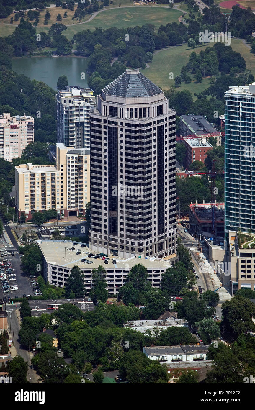 Immeubles de hauteur moyenne Banque de photographies et d’images à ...
