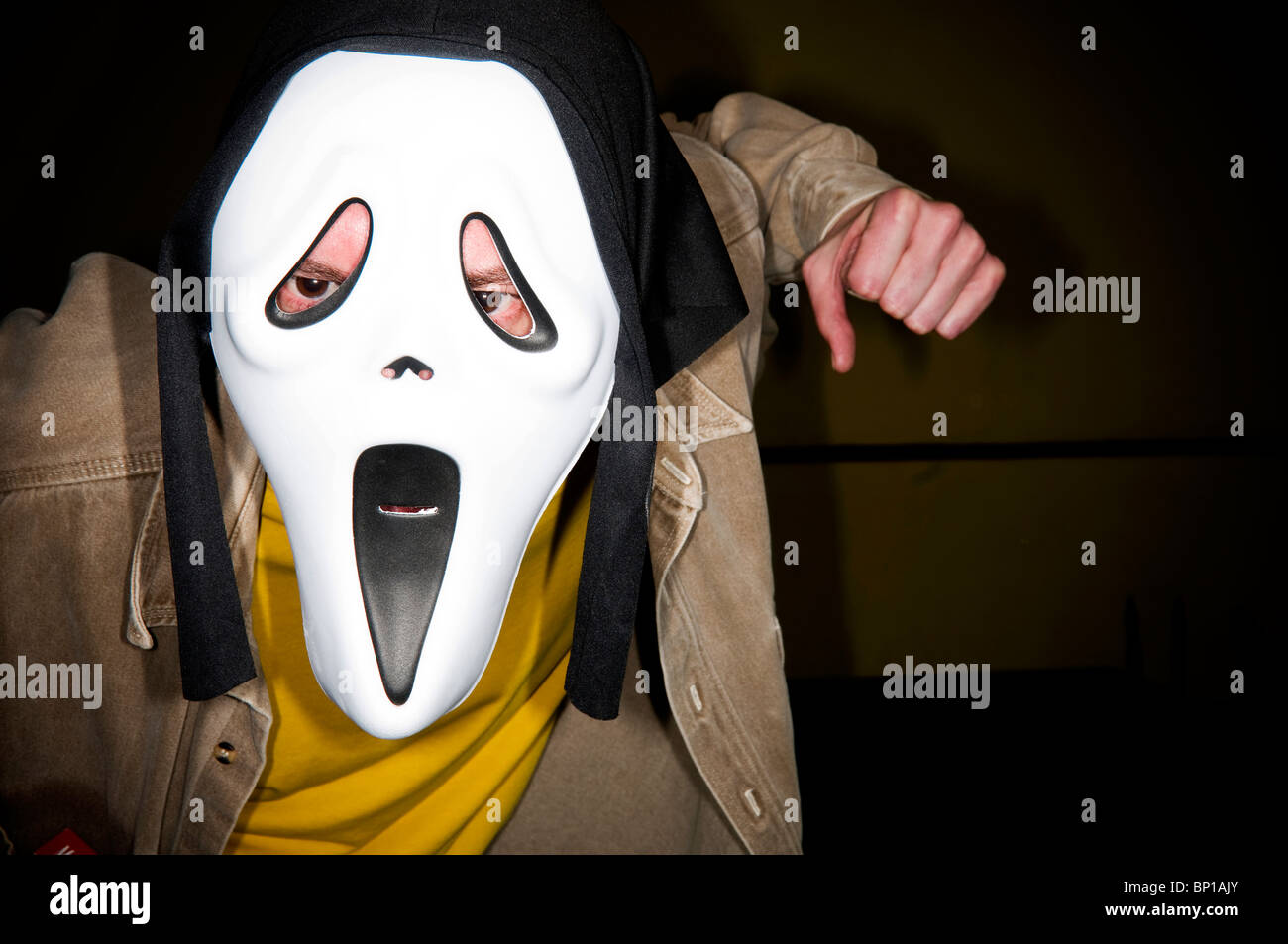 Scream mask Banque de photographies et d’images à haute résolution - Alamy