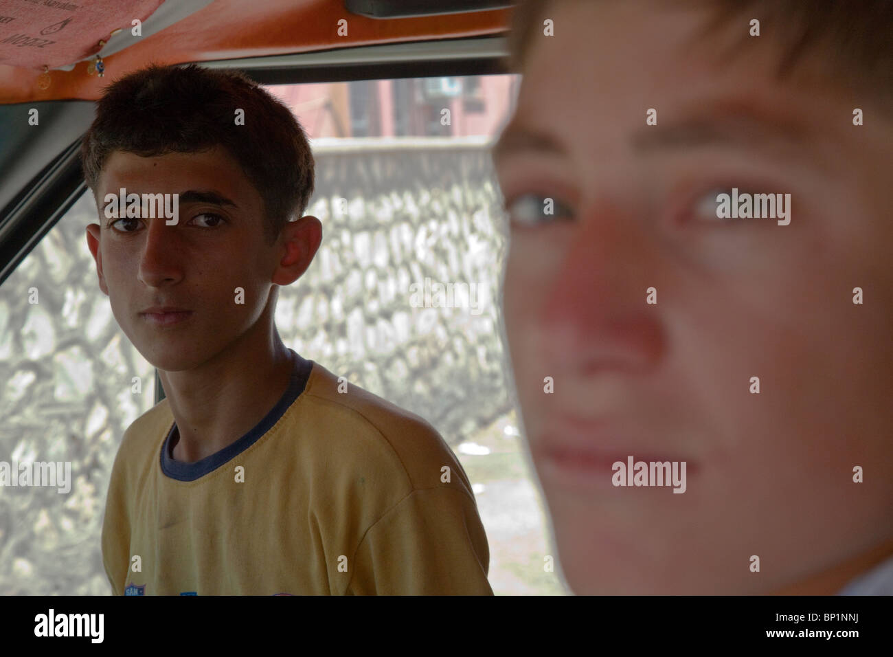 Turkish teen boy Banque de photographies et d’images à haute résolution ...