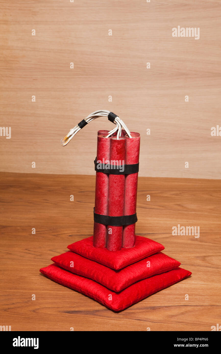 Tnt dynamite Banque de photographies et d’images à haute résolution - Alamy