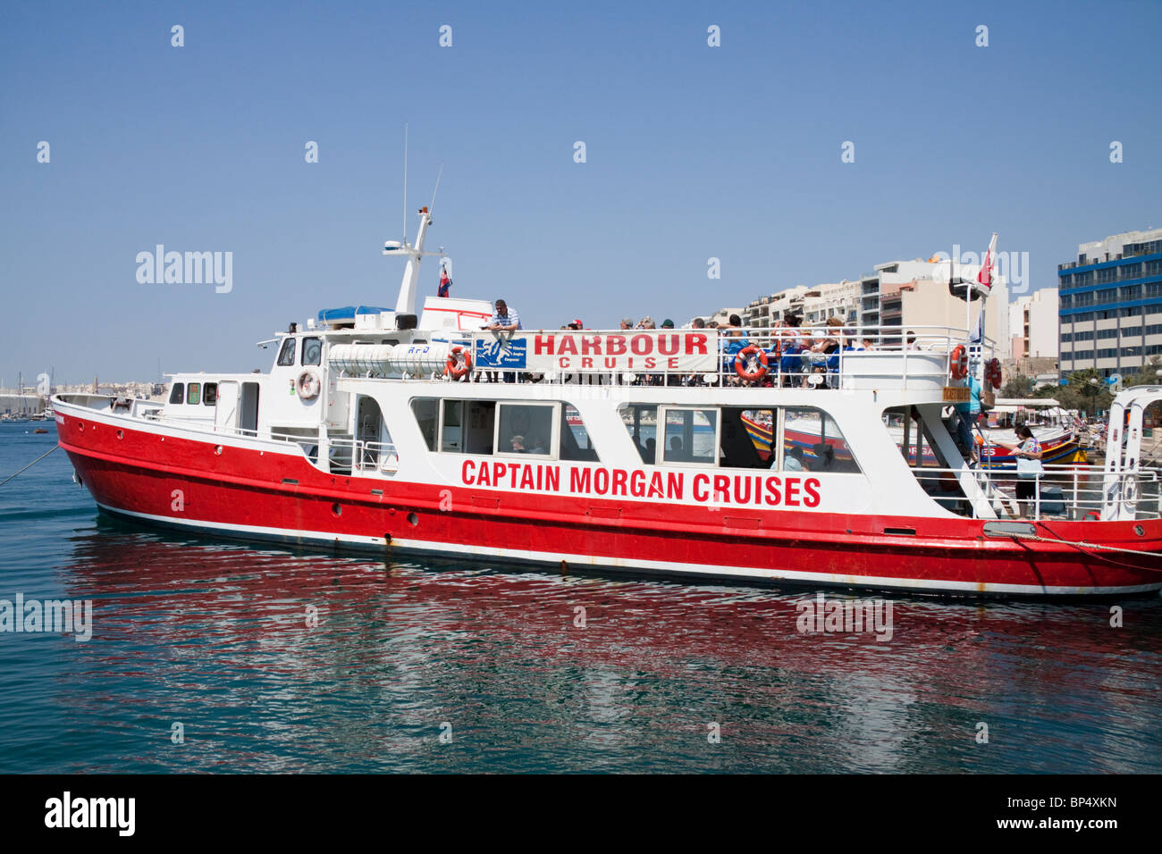 Captain morgan cruises Banque de photographies et d’images à haute ...