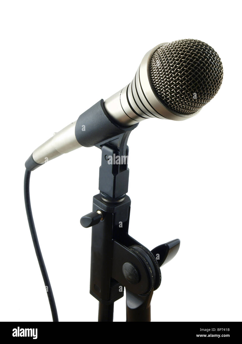 Vieux microphone pied argent Banque de photographies et d’images à haute résolution - Alamy