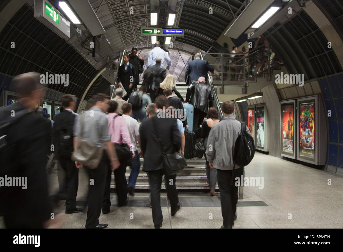 La station de métro London Bridge - Jubilee Line Photo Stock - Alamy