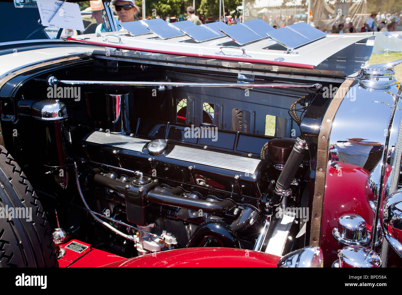 V moteur Banque de photographies et d’images à haute résolution - Alamy