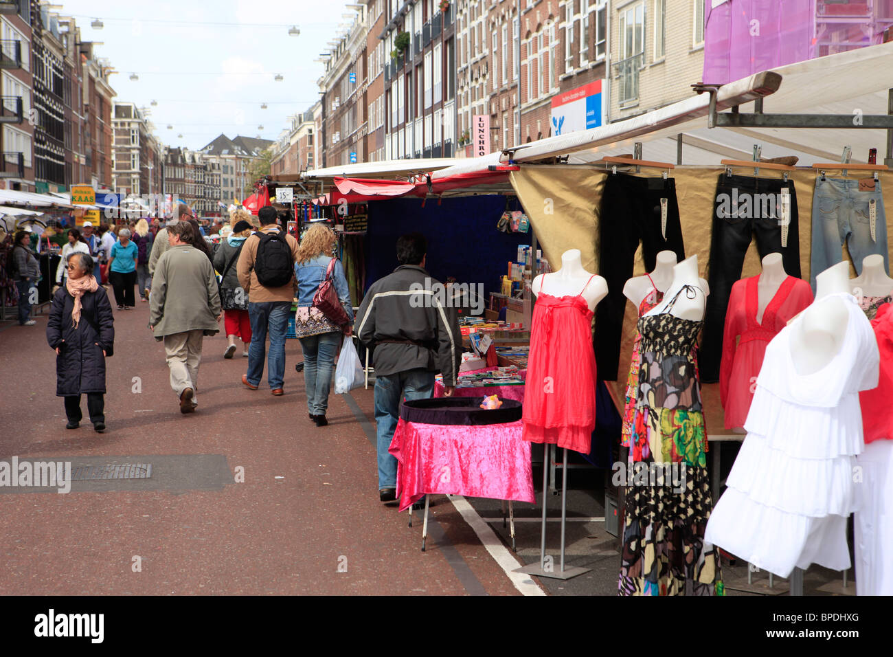 Quotidien d'amsterdammer Banque de photographies et d’images à haute résolution - Alamy