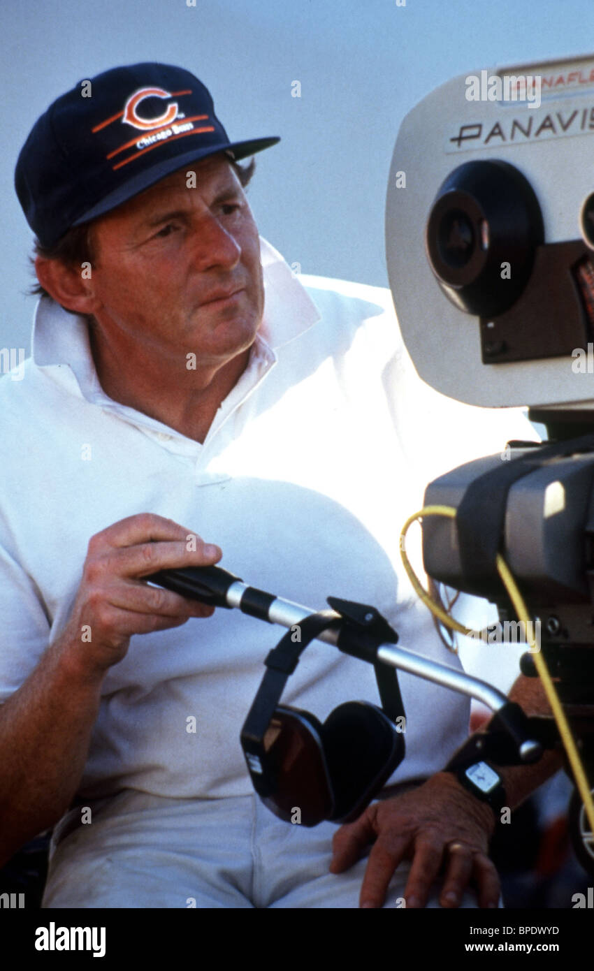 Simon Wincer Banque d'image et photos - Alamy