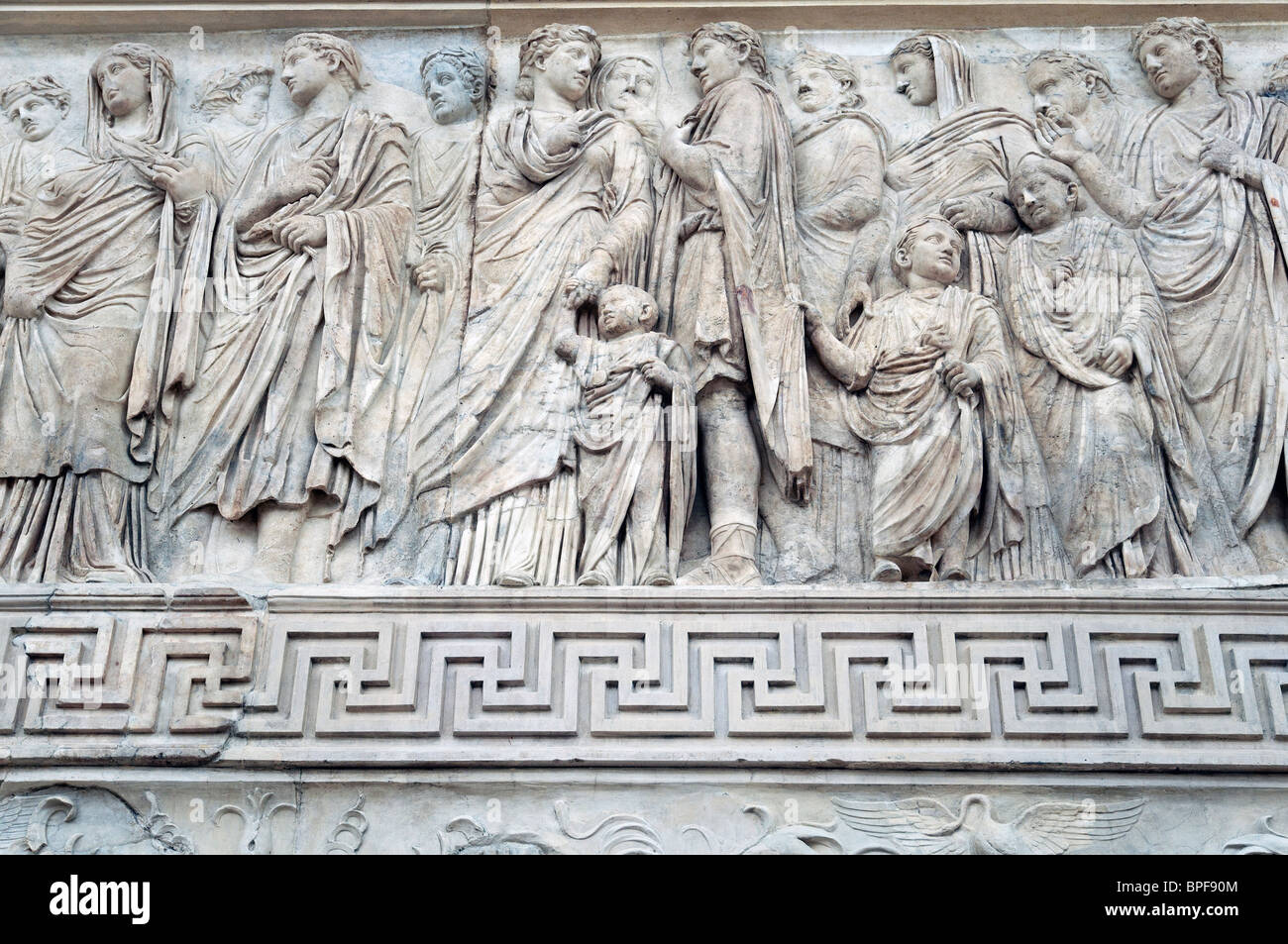 Frise romaine antique Banque de photographies et d’images à haute ...