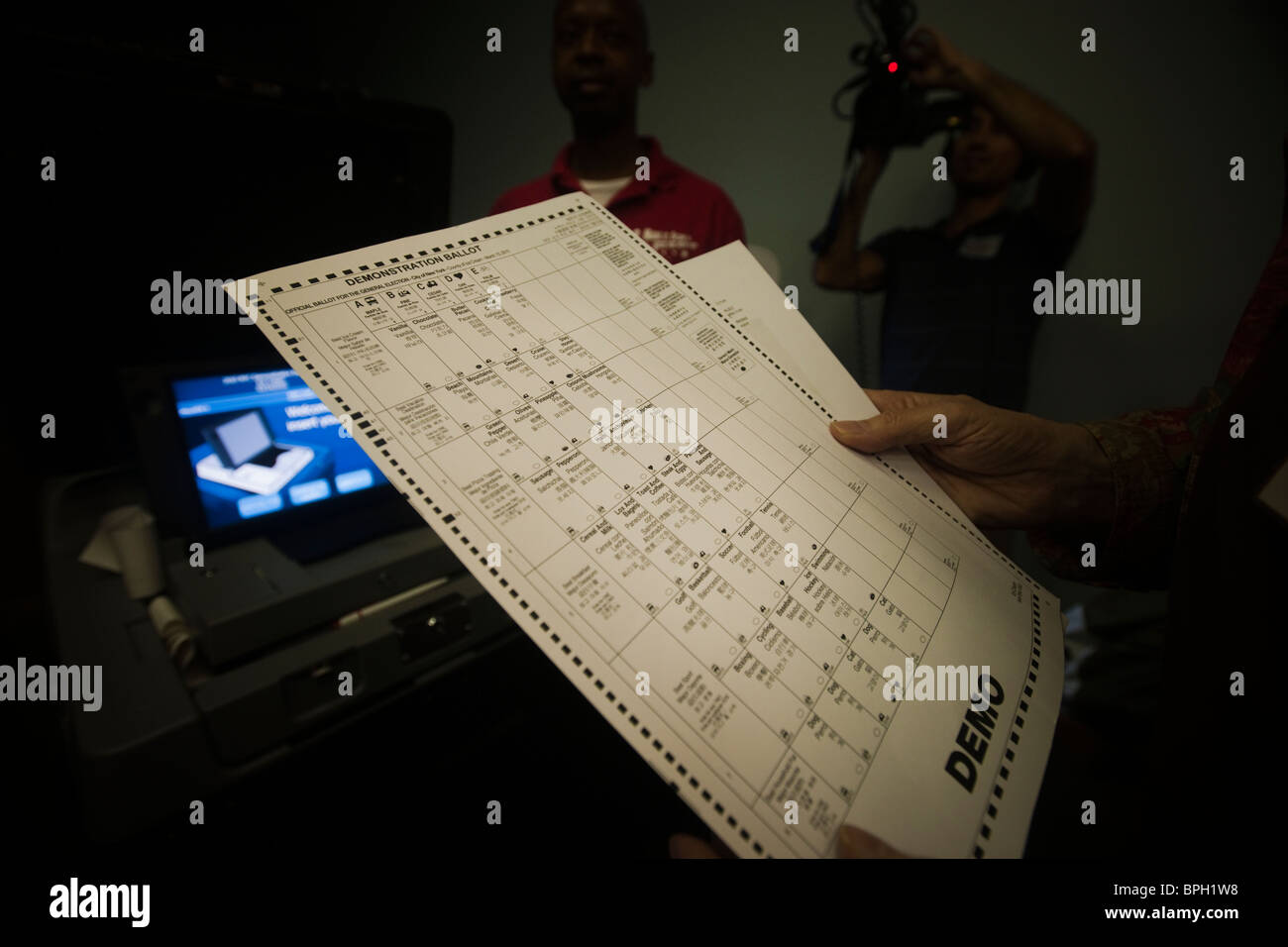 Tabulatrice de bulletins de vote Banque de photographies et d’images à ...