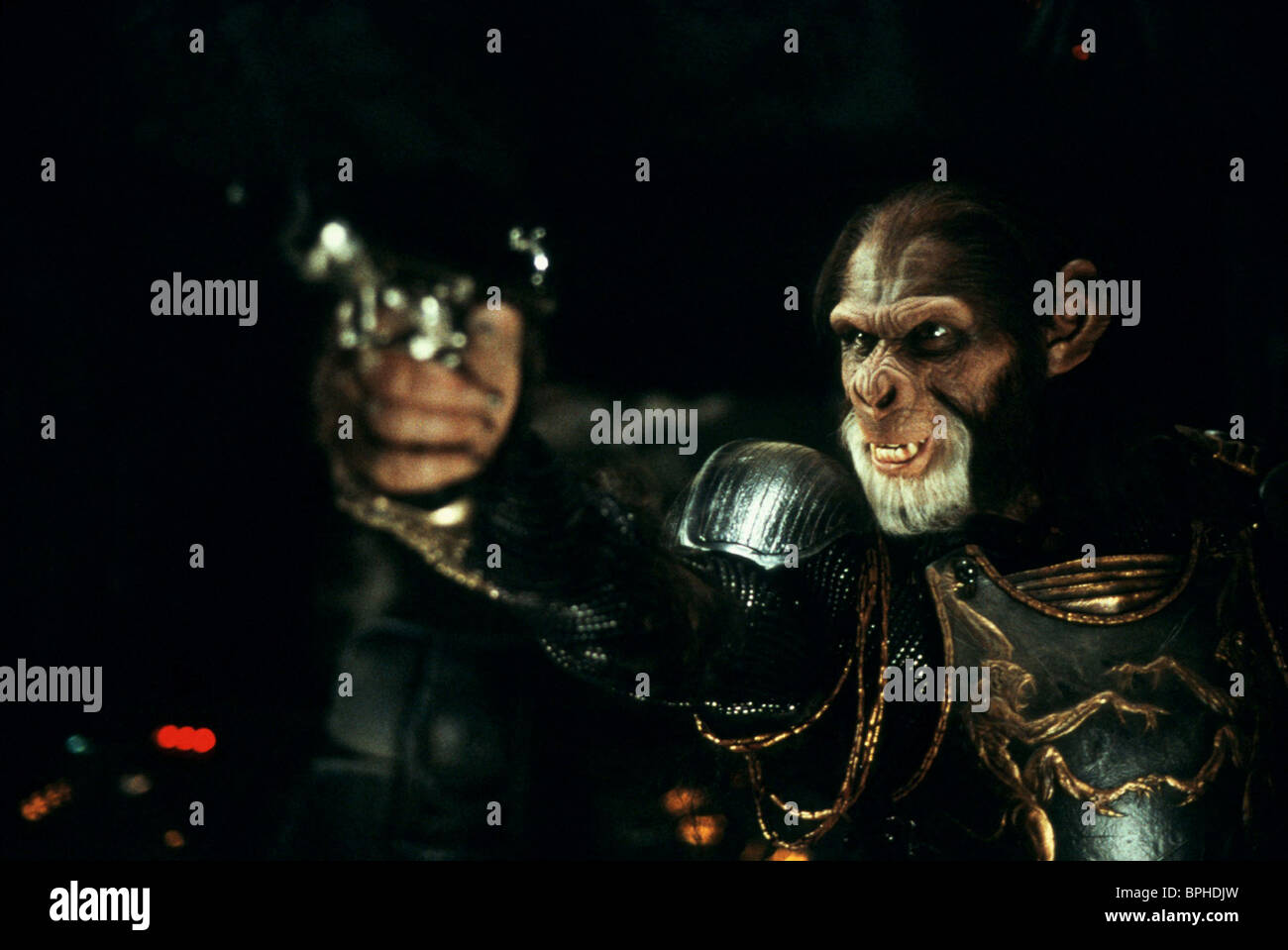 Tim Roth Planet Apes 2001 Banque d'image et photos - Alamy