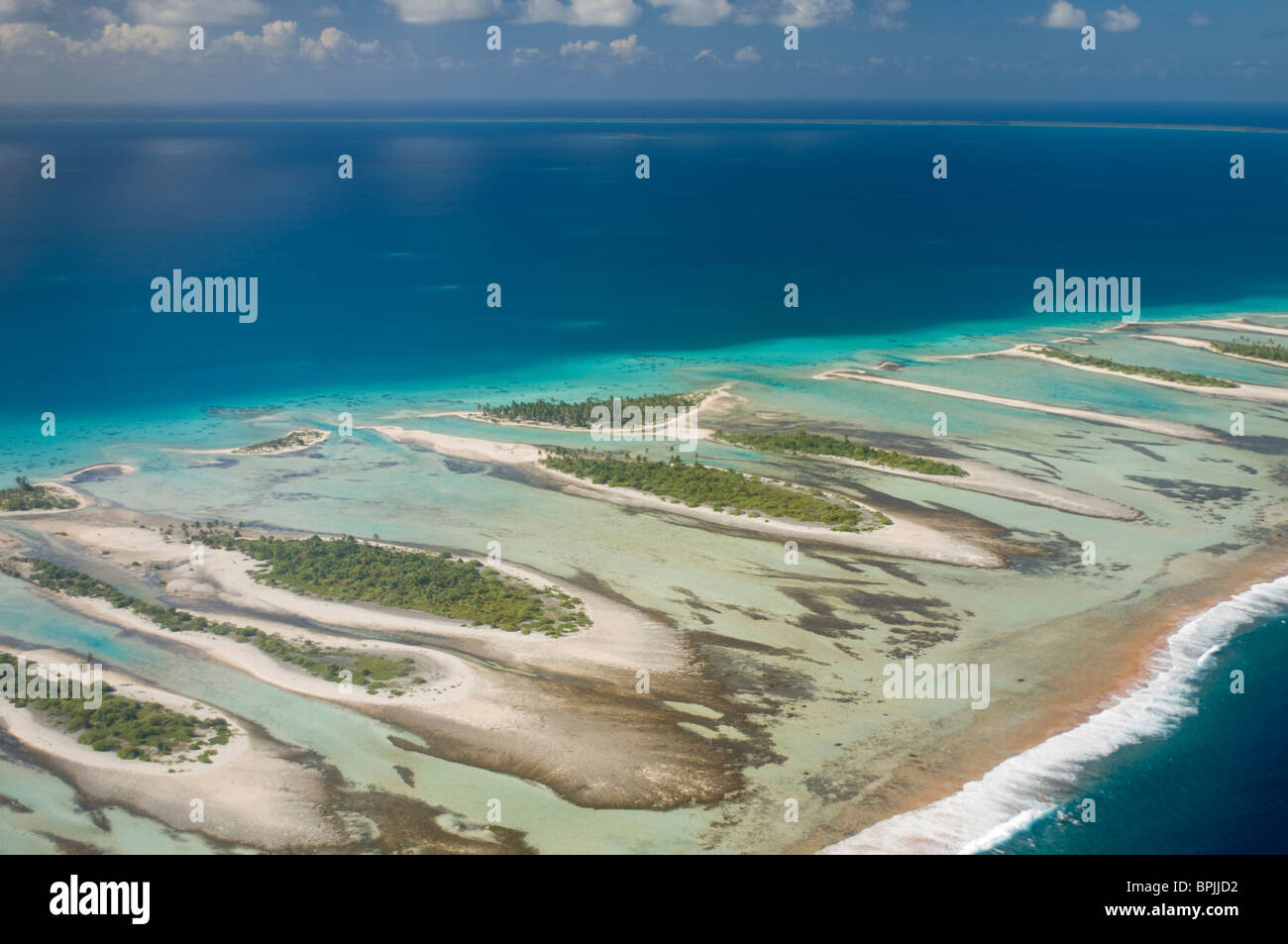 Tuamotu aerial Banque de photographies et d’images à haute résolution ...
