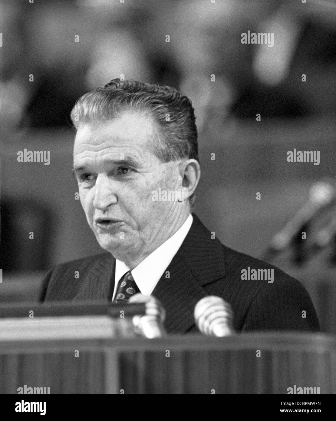 Ceausescu Speech Banque d'image et photos - Alamy