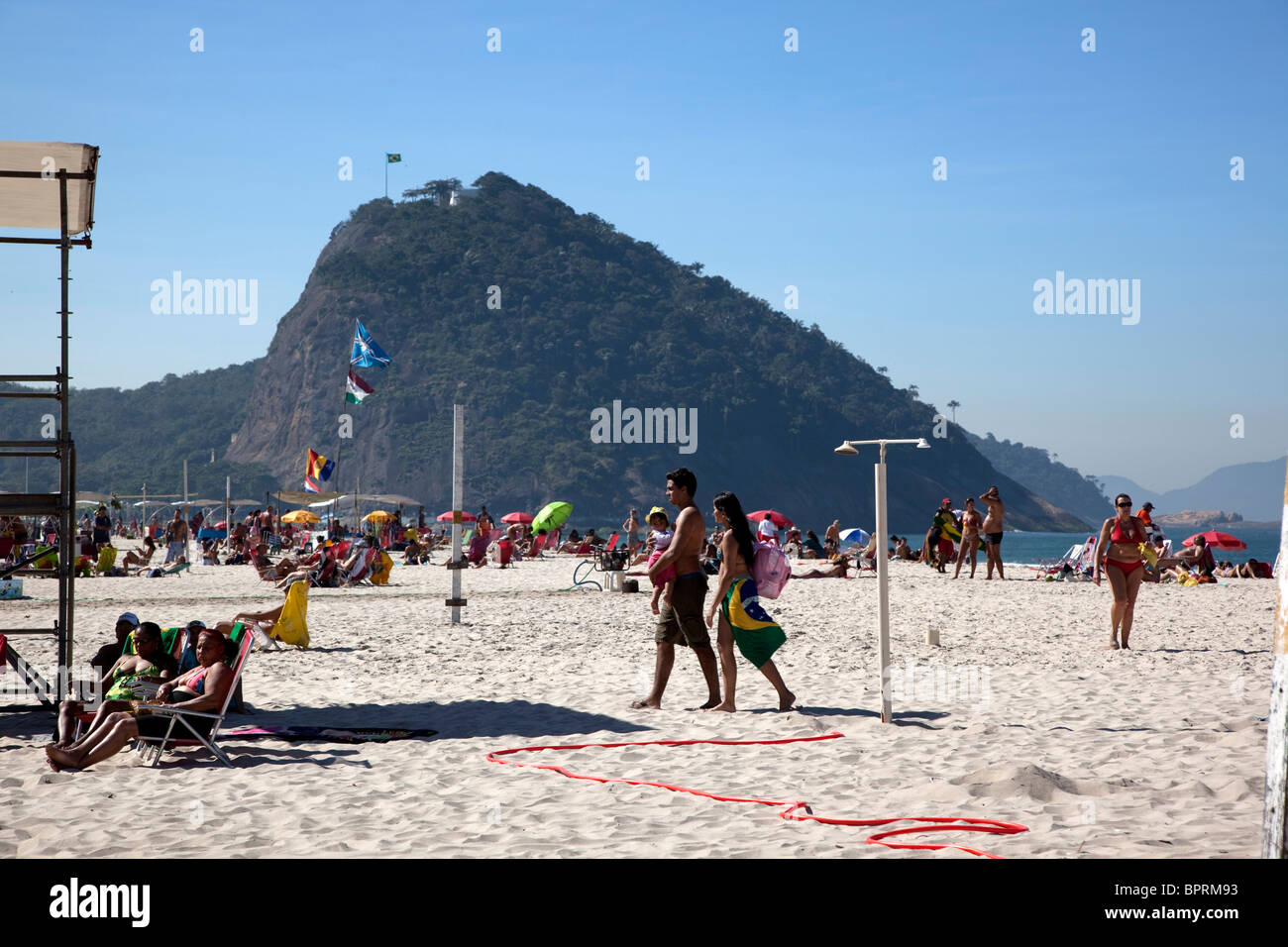 Bikinis Copacabana Brazil Beach Banque De Photographies Et Dimages à Haute Résolution Alamy