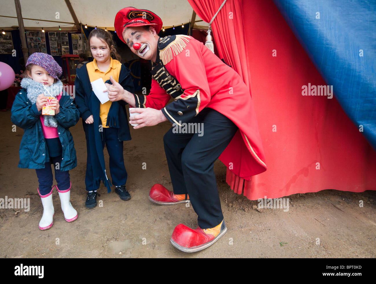 Animateur de cirque Banque de photographies et d’images à haute ...