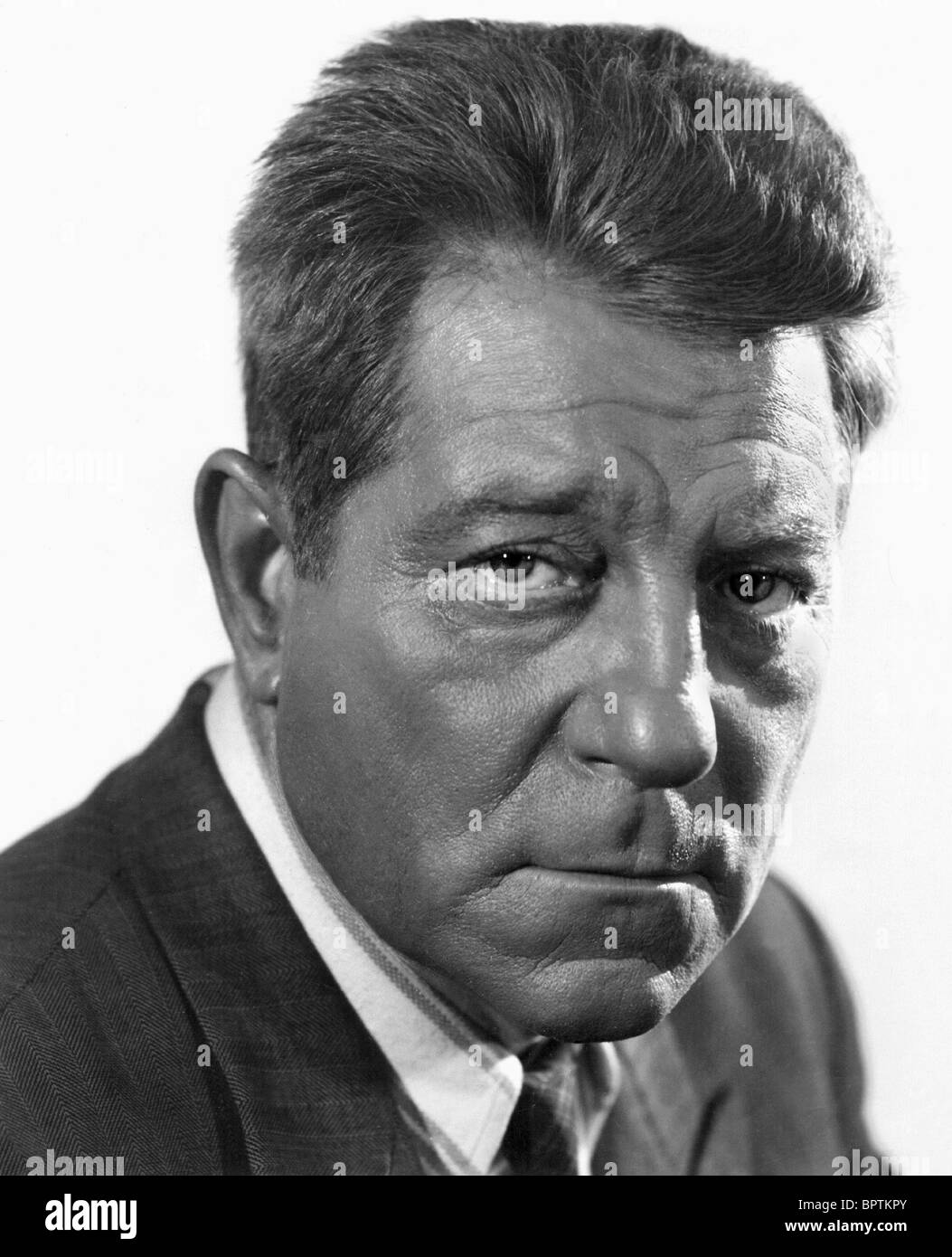 Jean gabin jean gabin jean Banque d'images noir et blanc - Alamy