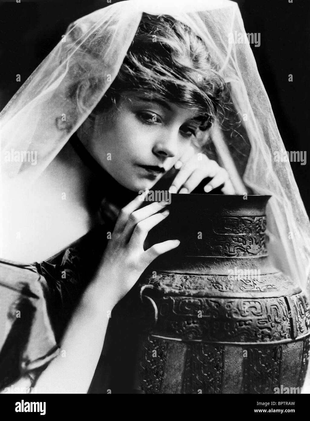 Lillian Gish Banque d'image et photos - Alamy