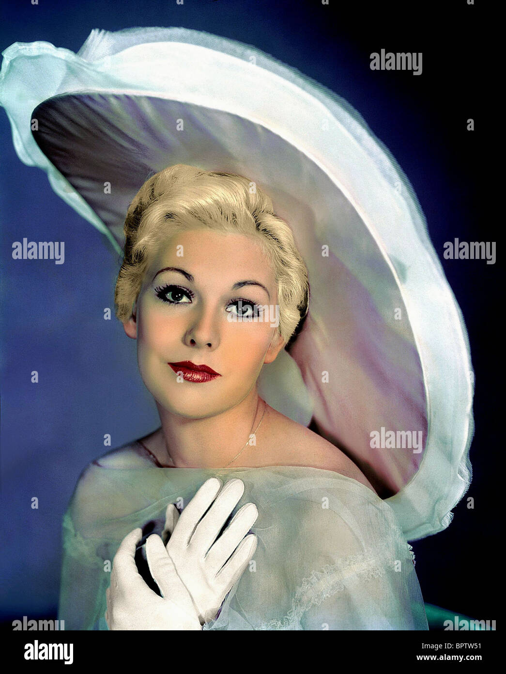 Kim novak portrait Banque de photographies et d’images à haute ...