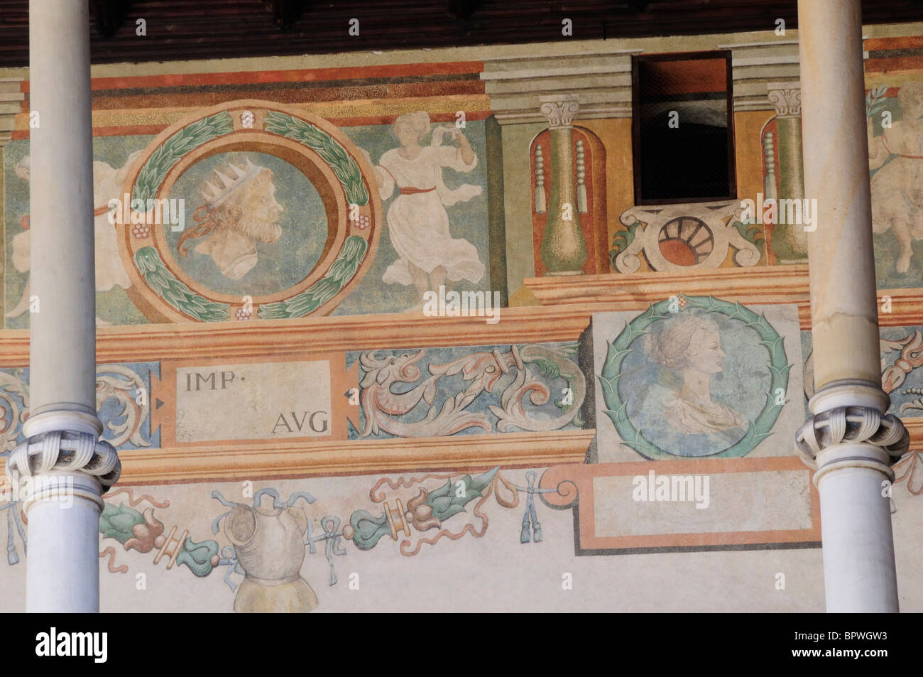 Murs de la renaissance Banque de photographies et d’images à haute ...