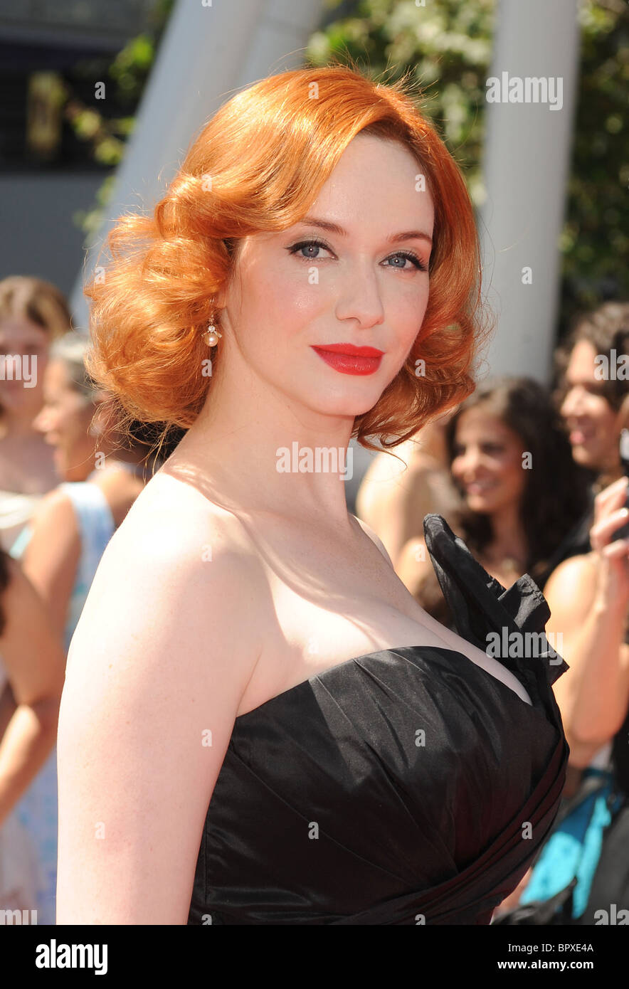 CHRISTINA HENDRICKS US TV & Film comédienne au 62e Primetime Creative ...