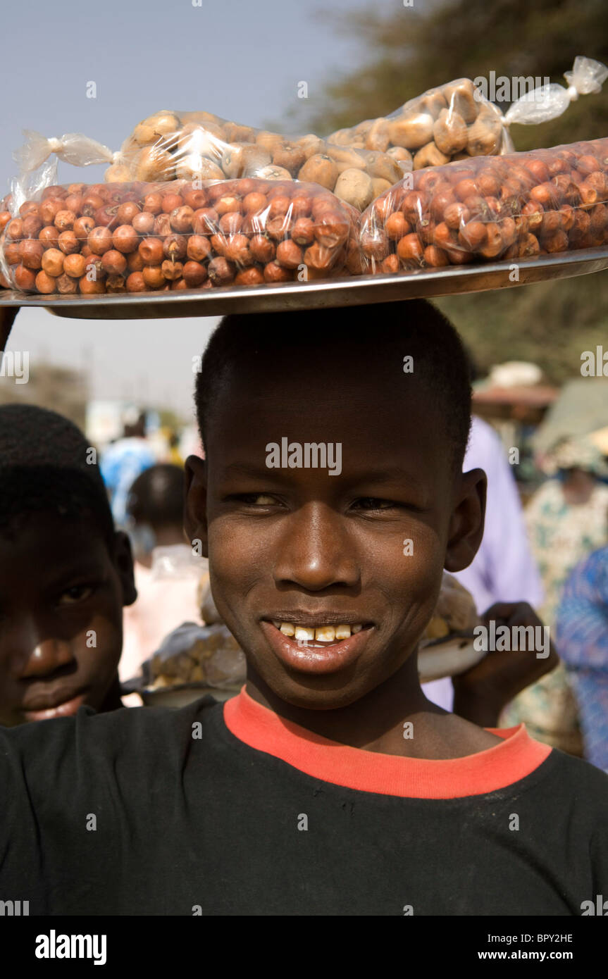 Marché, podor, senegal Banque de photographies et d’images à haute ...