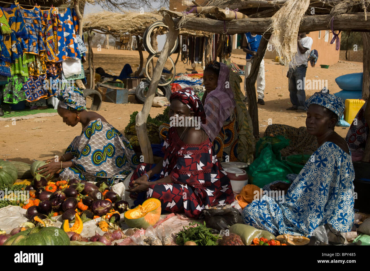 Marché, podor, senegal Banque de photographies et d’images à haute ...