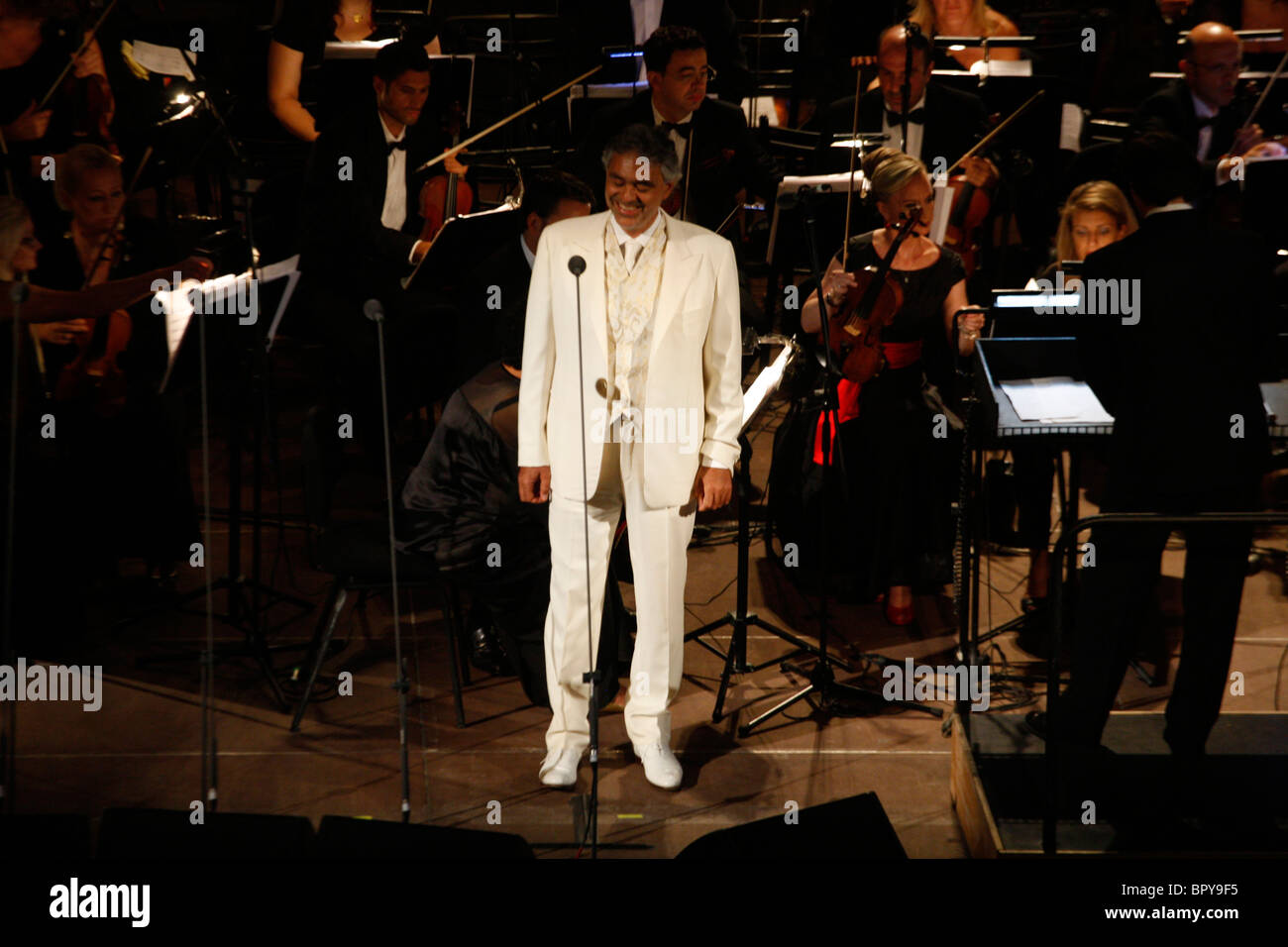 Chanteur bocelli Banque de photographies et d’images à haute résolution ...