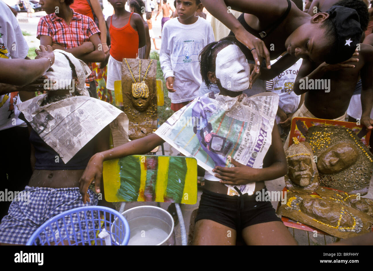 Brazil art poverty Banque de photographies et d’images à haute ...