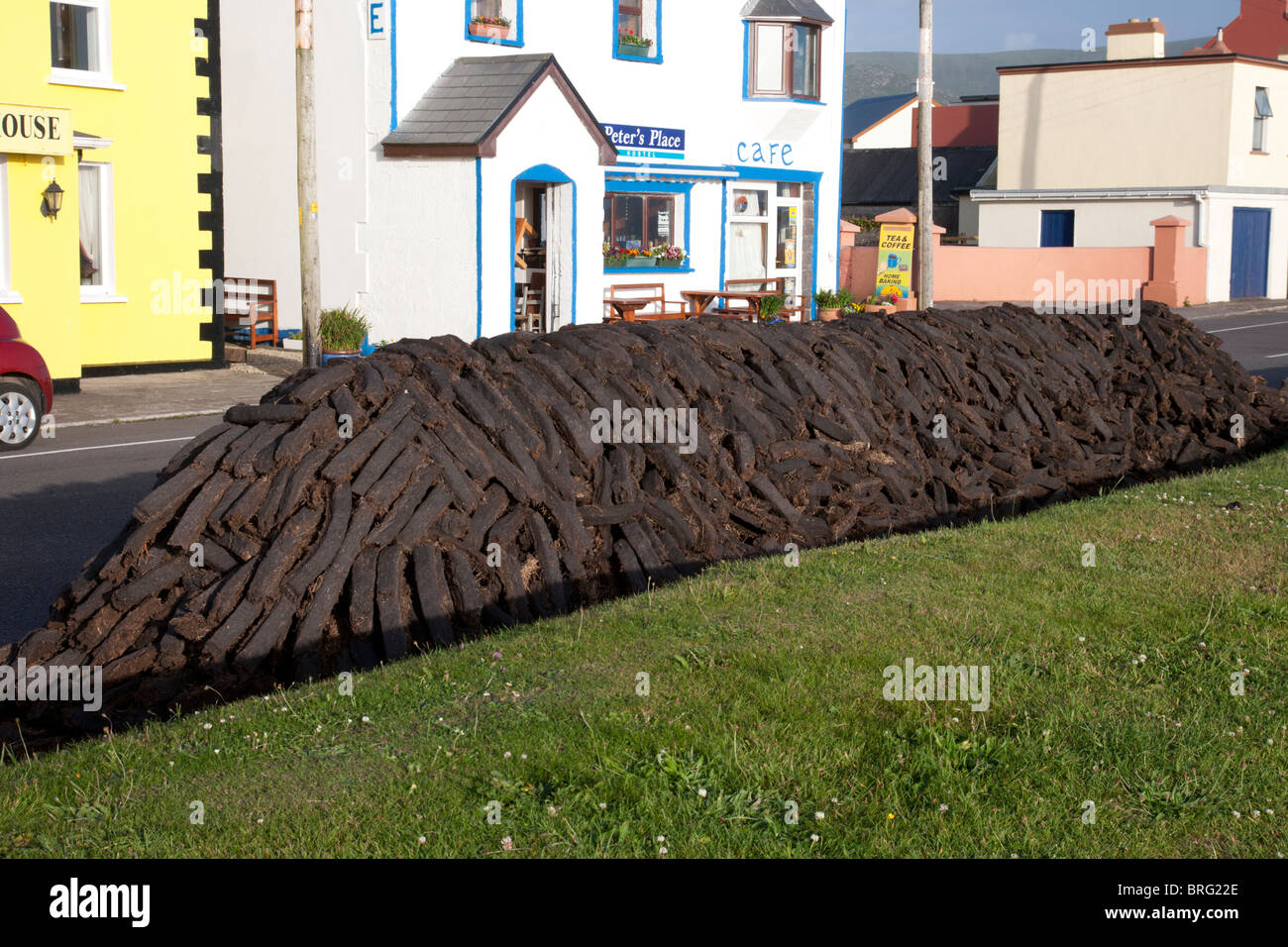 Tas de tourbe de gazon irlande Banque de photographies et d’images à ...