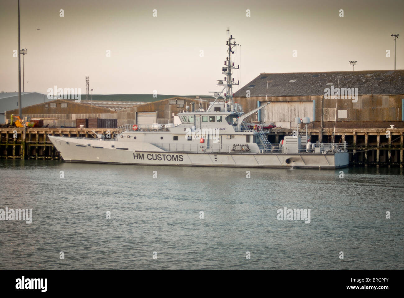 Bateau de douane Banque de photographies et d’images à haute résolution ...