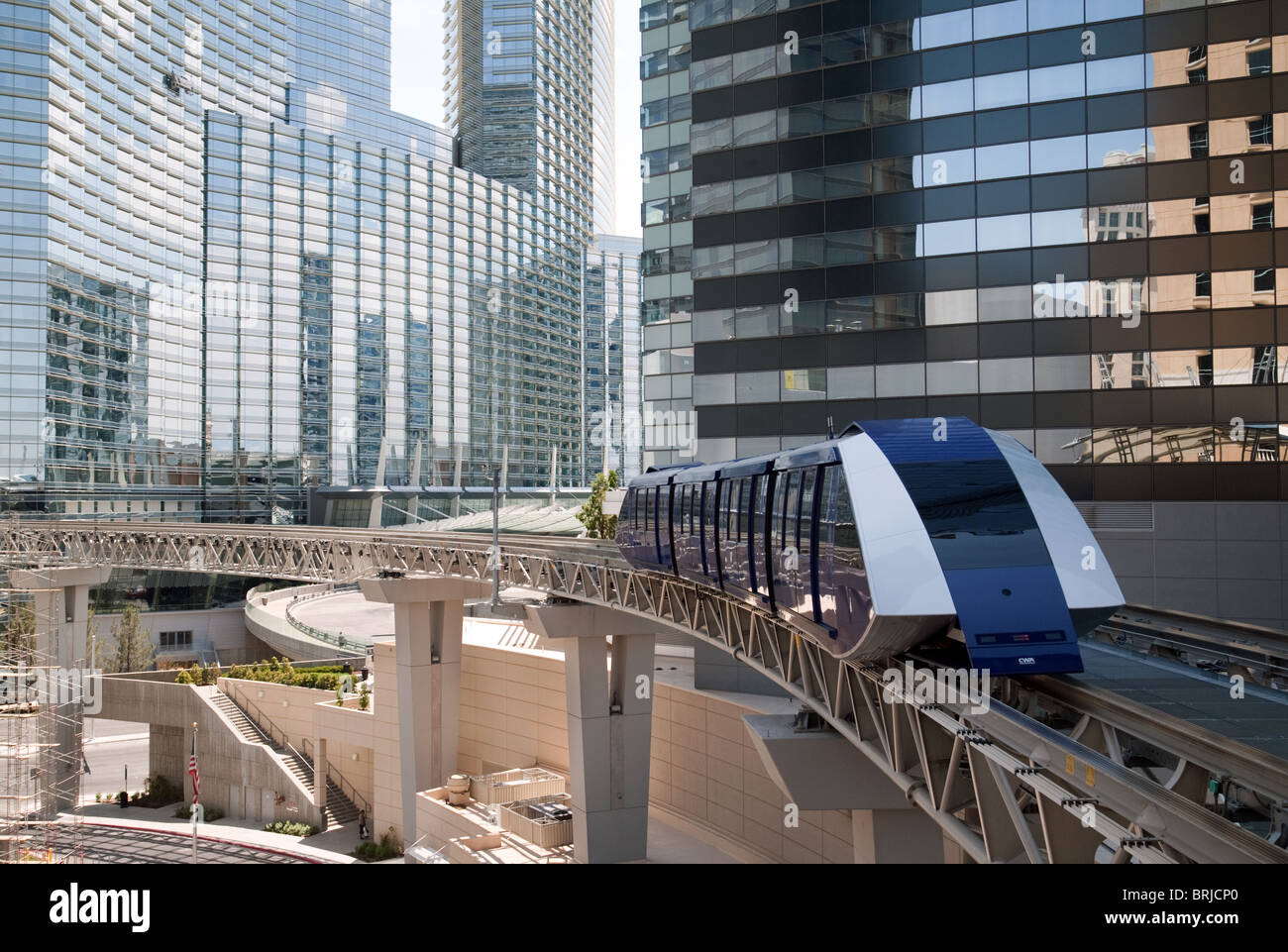 Le nouveau système de transport monorail reliant le Vdara, Aria et ...