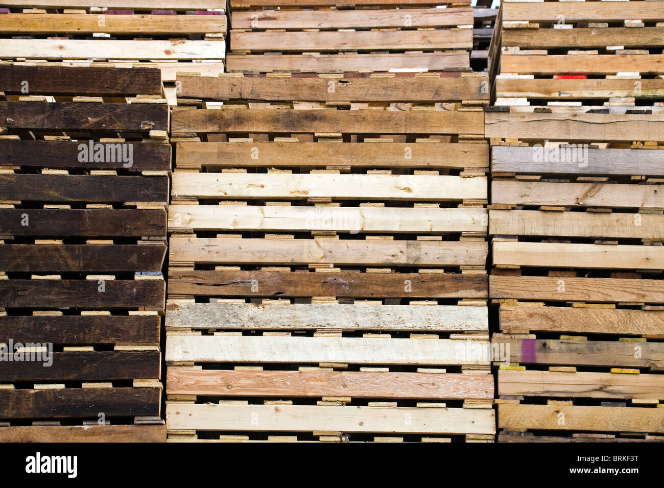 Pile pallets ready goods Banque de photographies et d’images à haute ...