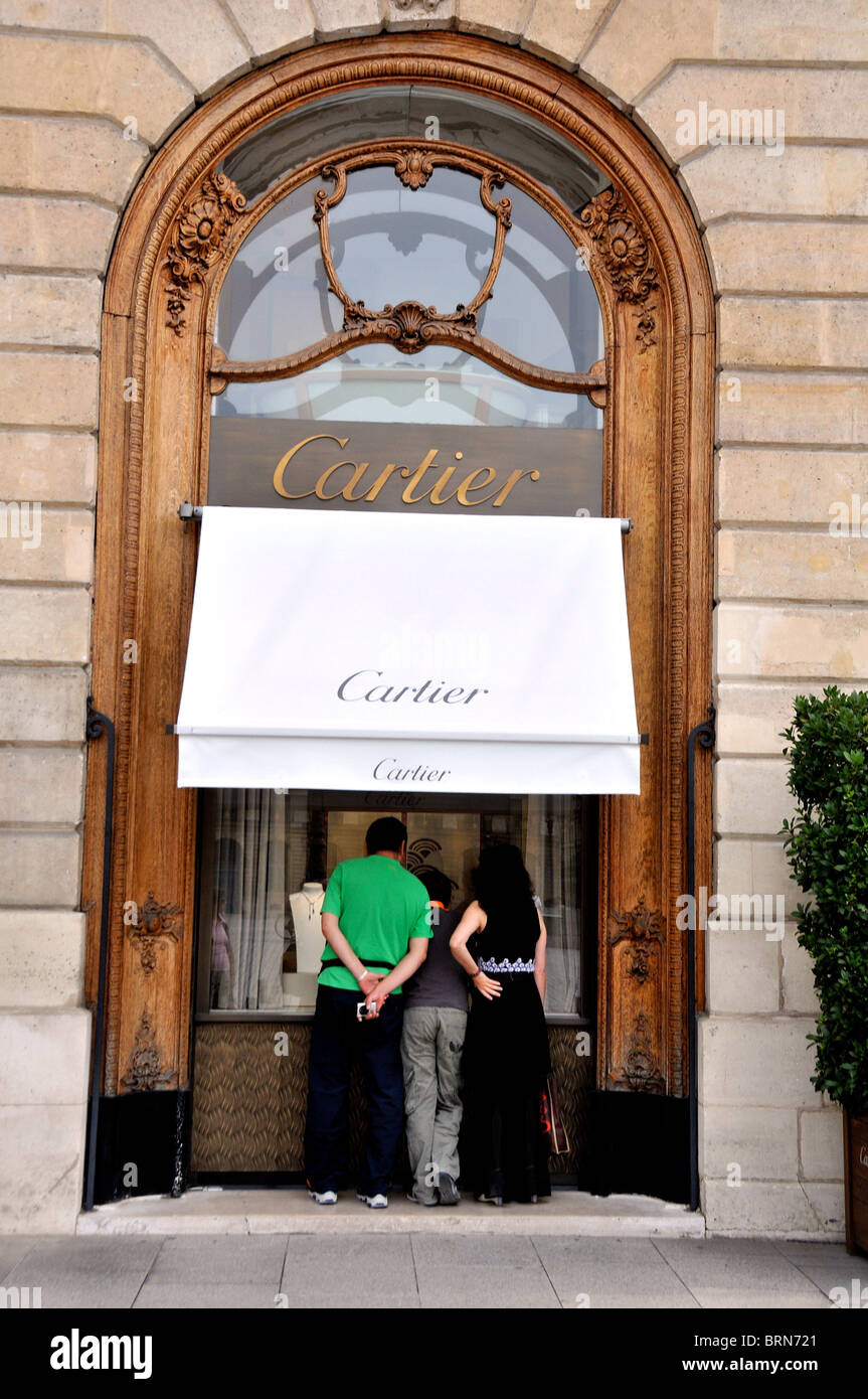 Paris cartier Banque de photographies et d’images à haute résolution ...