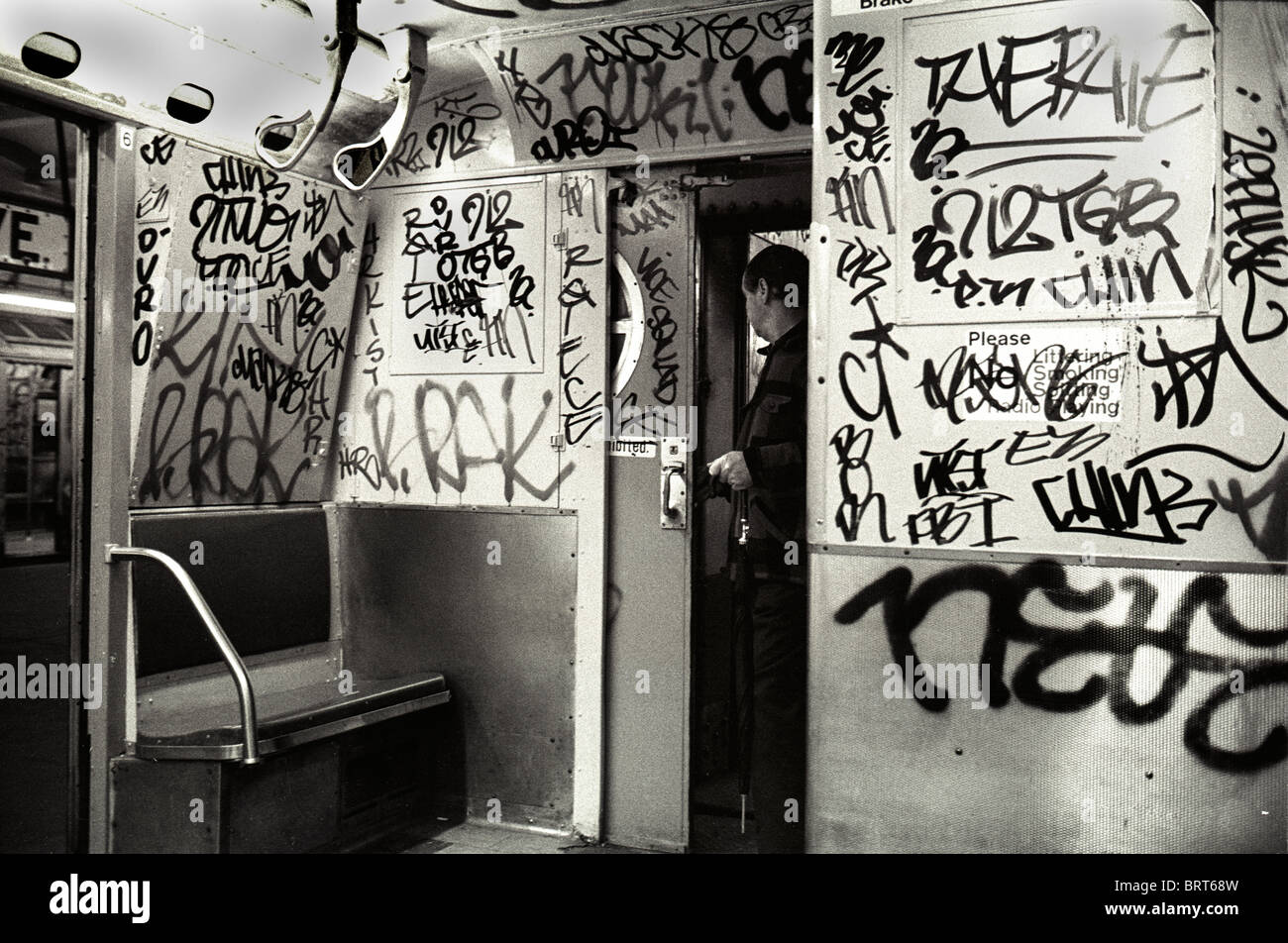 Nyc 1980s Banque de photographies et d’images à haute résolution - Alamy