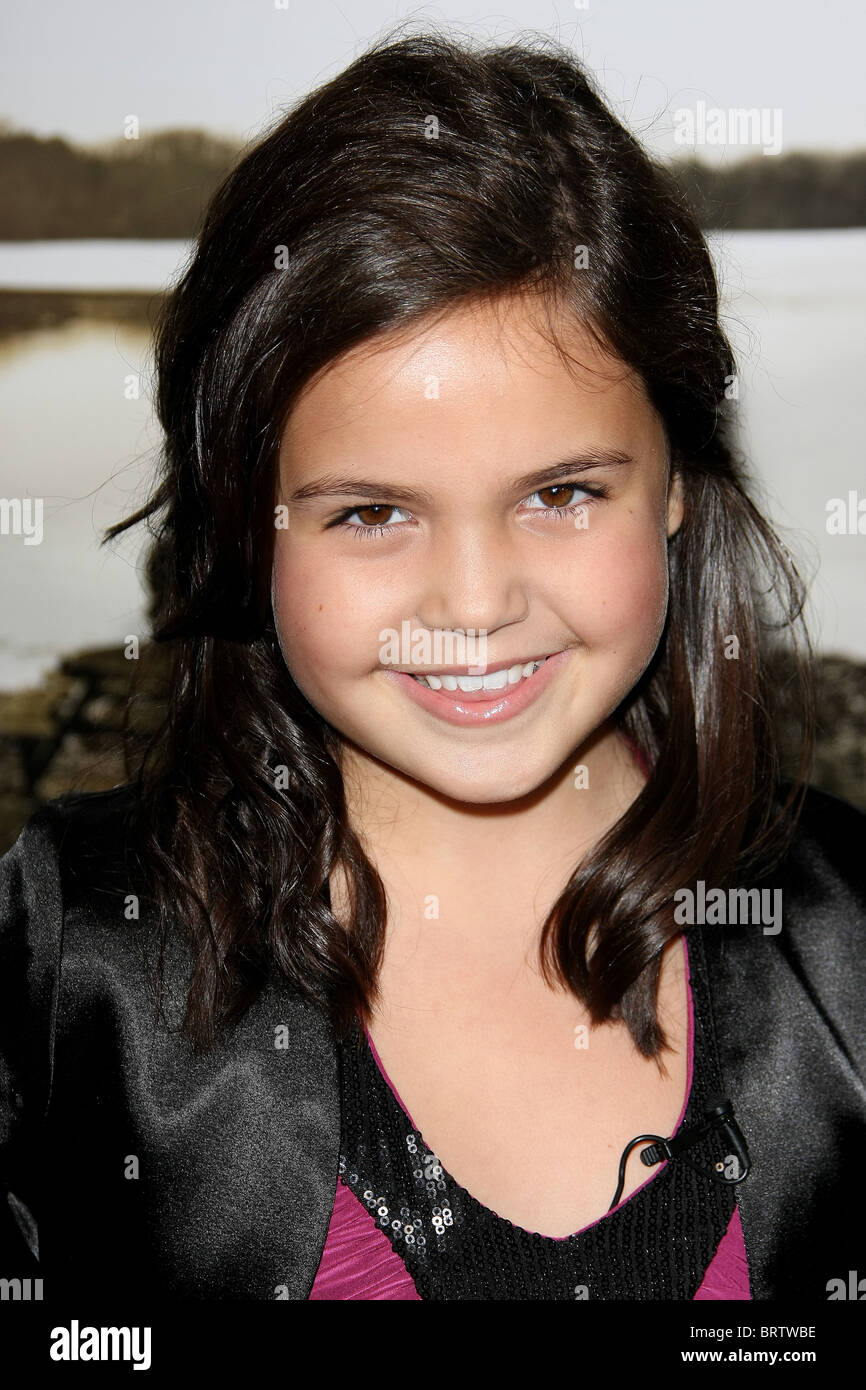 Bailee madison Banque de photographies et d’images à haute résolution ...
