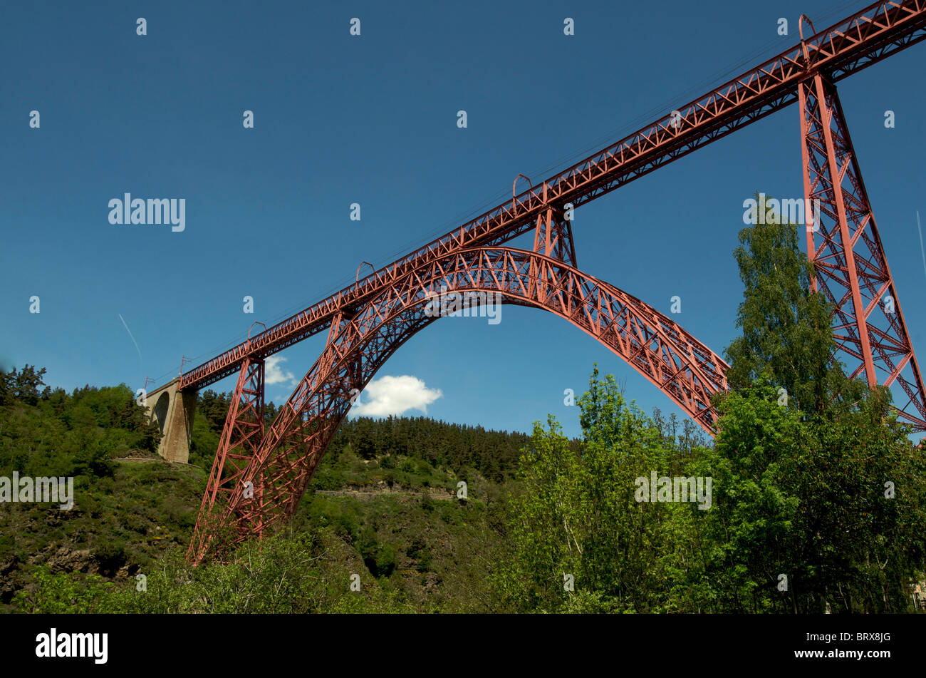 Viaduc du pont garabit Banque de photographies et d’images à haute ...