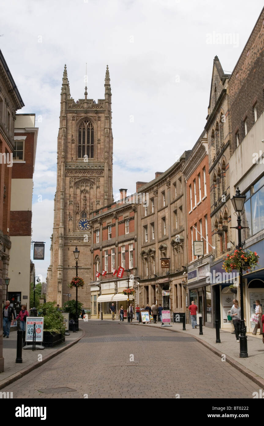 Le centre-ville de Derby centre Old street town uk histoire historique ...