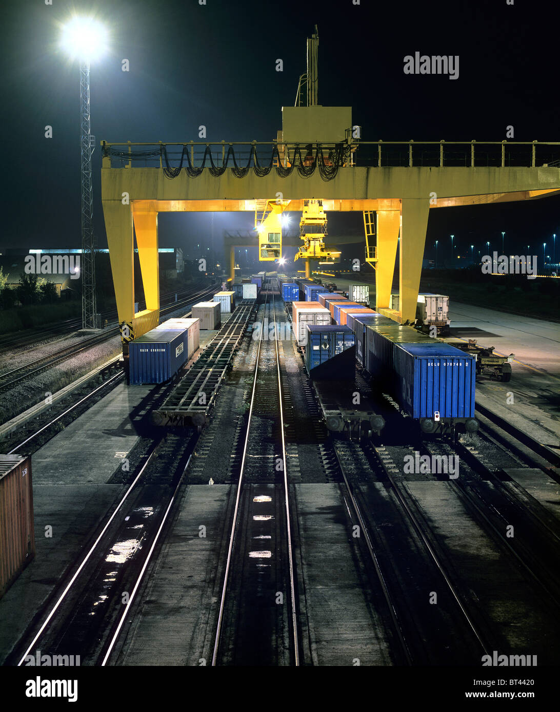 Un portique à Southampton Maritime du terminal à conteneurs, un ...