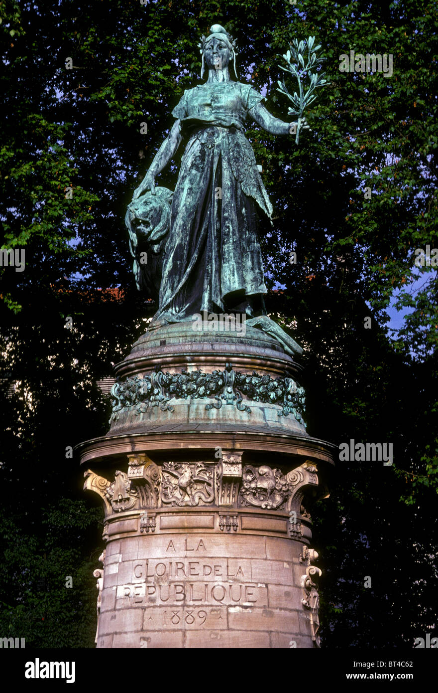 Place carnot Banque de photographies et d’images à haute résolution - Alamy Place carnot Banque de photographies et d’images à haute résolution - Alamy