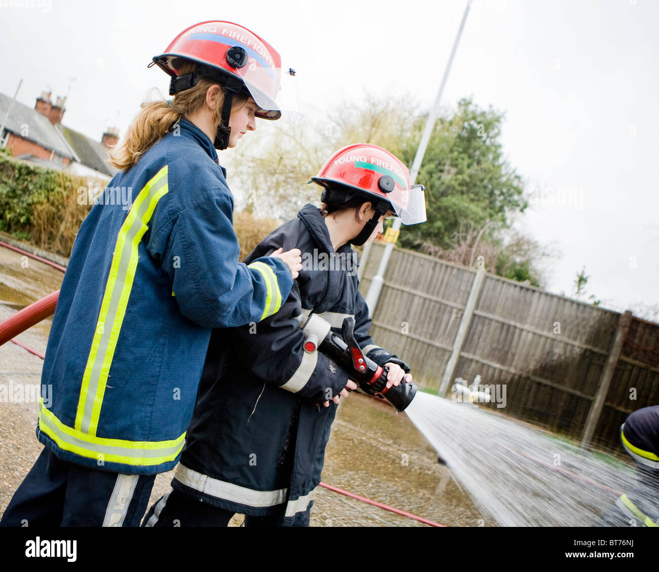 Pompiers en formation Banque de photographies et d’images à haute ...