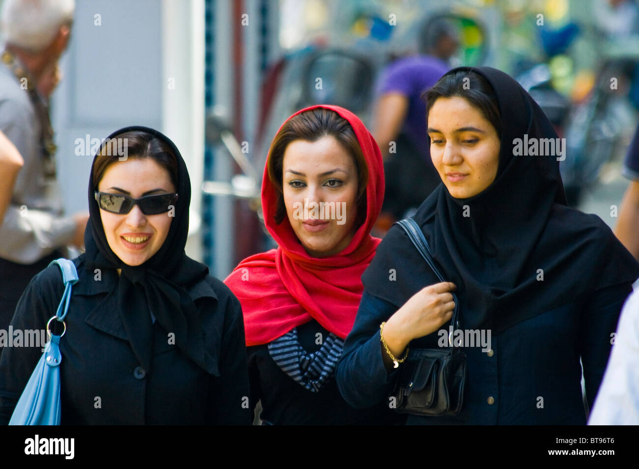 Femmes iraniennes Banque de photographies et d’images à haute ...
