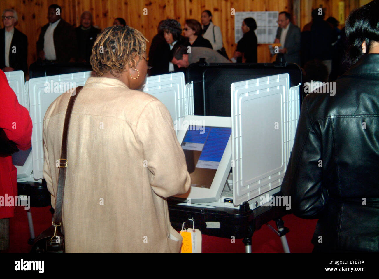 Machine à voter électronique Banque de photographies et d’images à ...