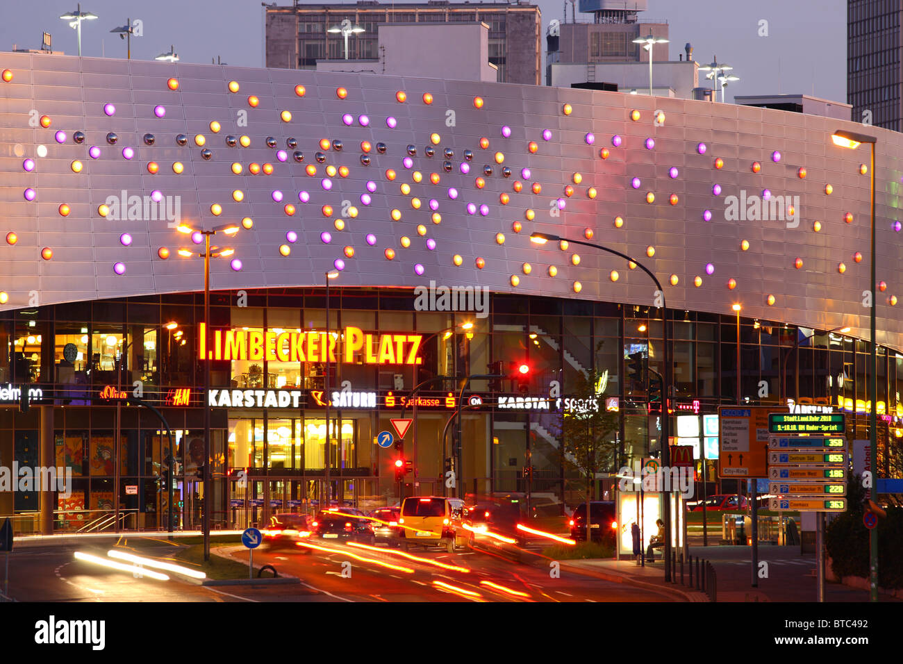 Essen centre ville Banque de photographies et d’images à haute ...