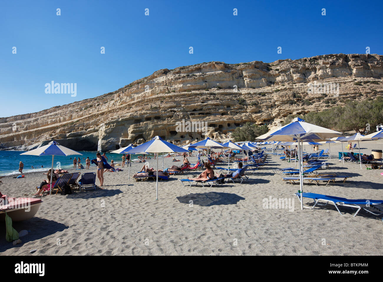 Matala beach Banque de photographies et d’images à haute résolution - Alamy