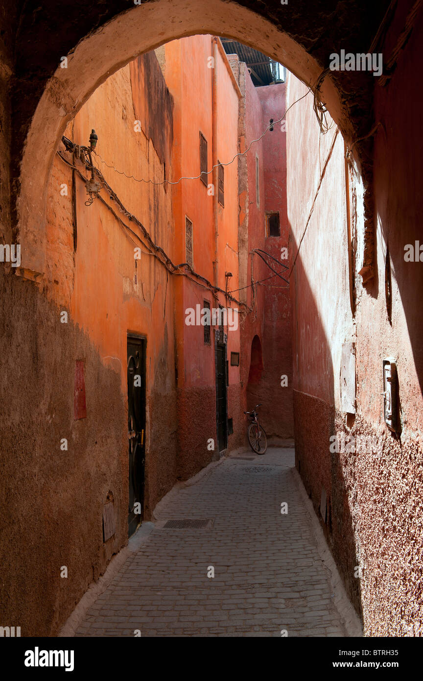 Streets marrakech medina morocco africa Banque de photographies et d ...