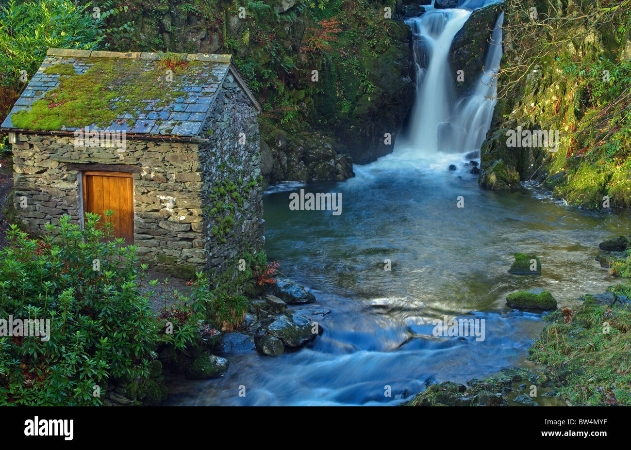 Chutes du rydal Banque de photographies et d’images à haute résolution ...