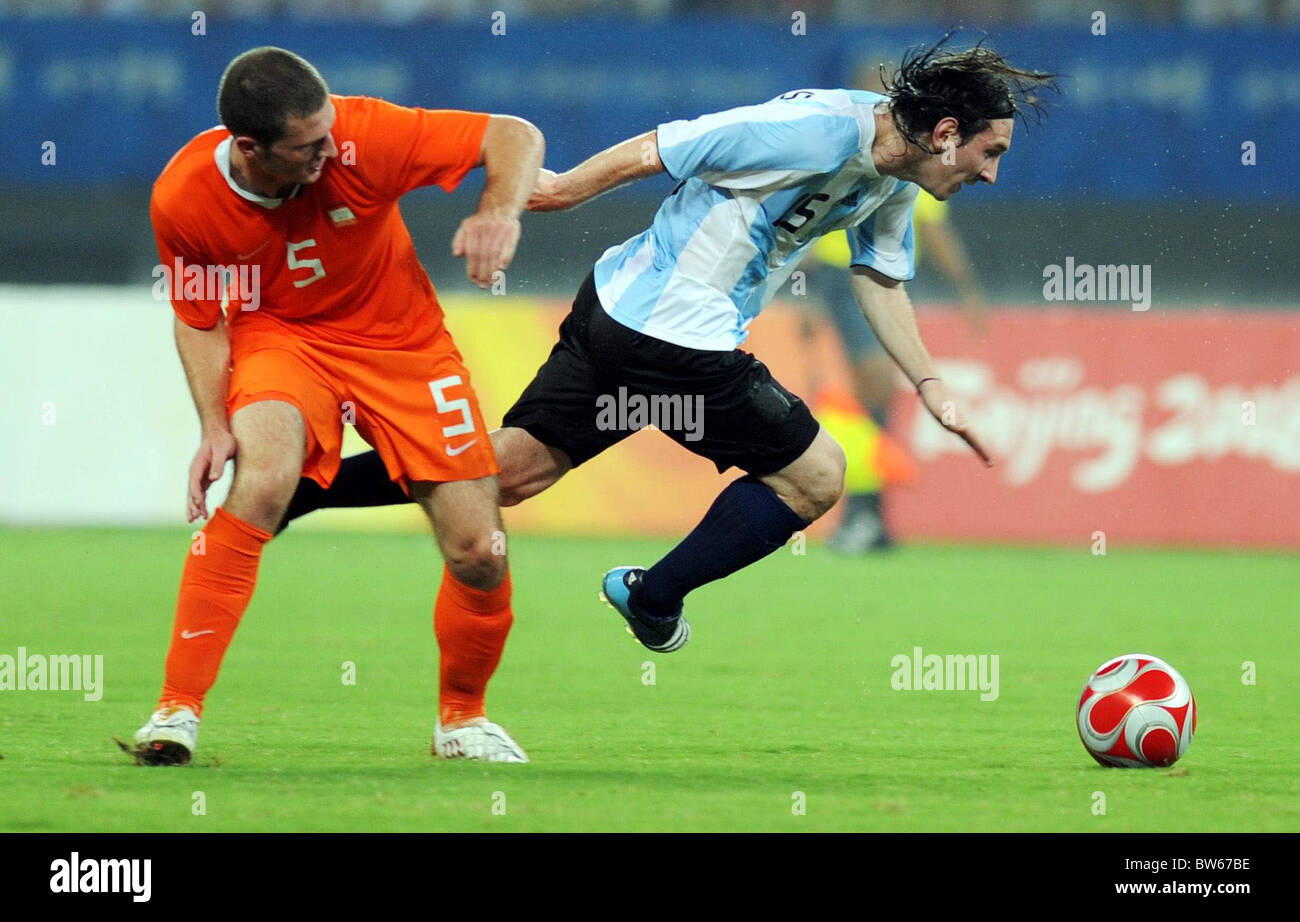 Lionel messi argentina 2008 Banque de photographies et d’images à haute ...