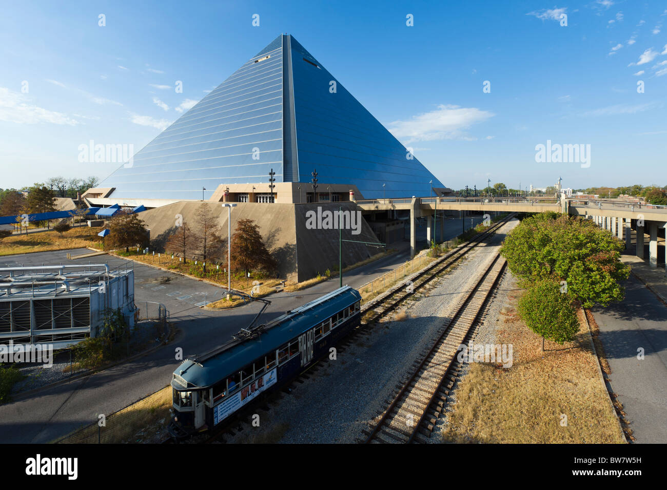 Memphis pyramid Banque de photographies et d’images à haute résolution ...