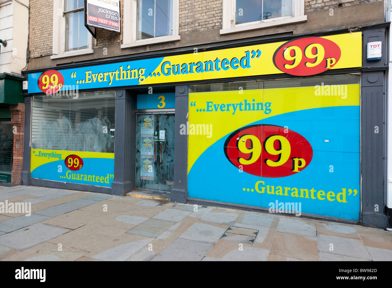 99p shops Banque de photographies et d’images à haute résolution - Alamy