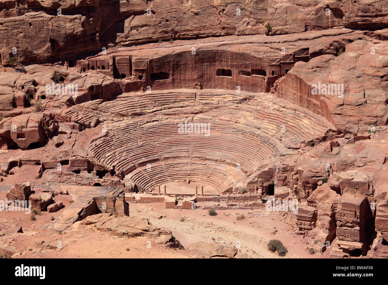 Petra amphitheatre Banque de photographies et d’images à haute ...